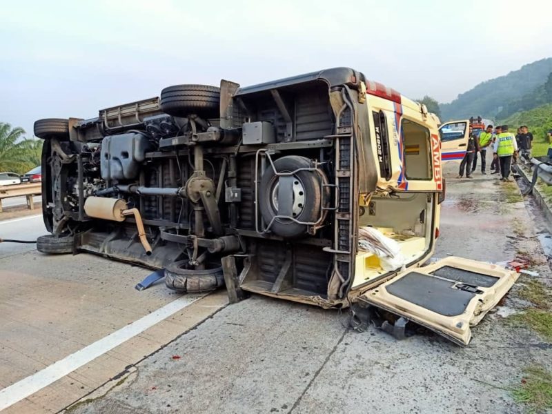Tayar Ambulans Hospital Slim River Pecah Berulang Kali Sebelum ...