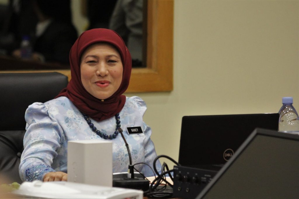 Minister: I Didn’t Meet Covid Infected MOTAC Officer - CodeBlue