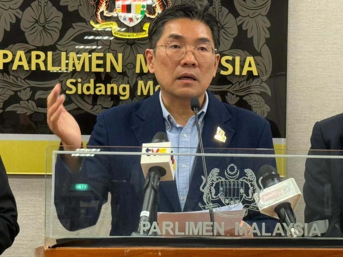 Investment-Linked Health Insurance Cut Coverage To Below 65 Years: Sim ...